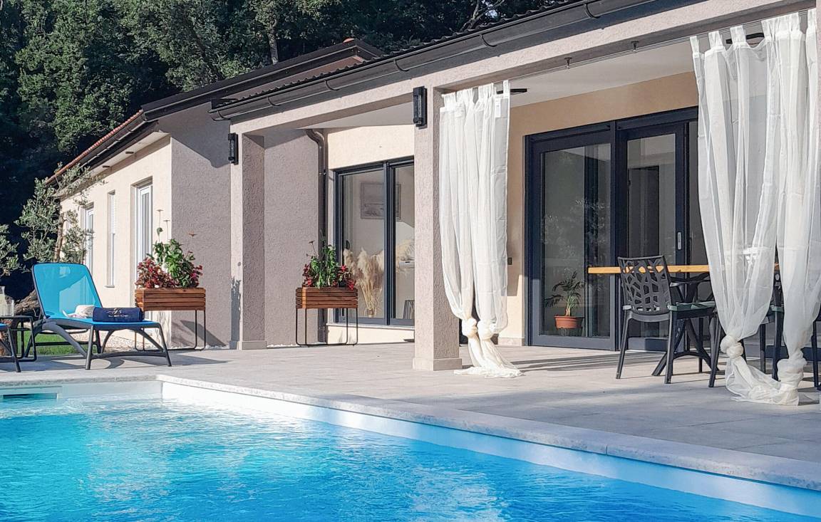 100 M² Ferienhaus ∙ 2 Schlafzimmer ∙ 5 Gäste - Istrien