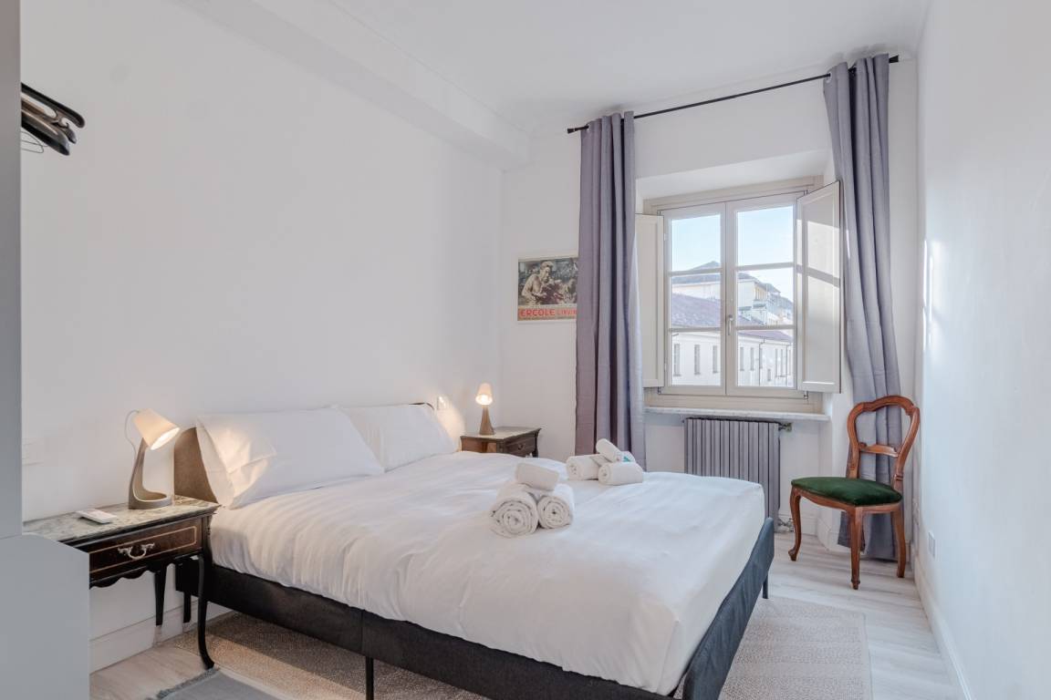 90 M² Apartment ∙ 1 Bedroom ∙ 5 Guests - Turin