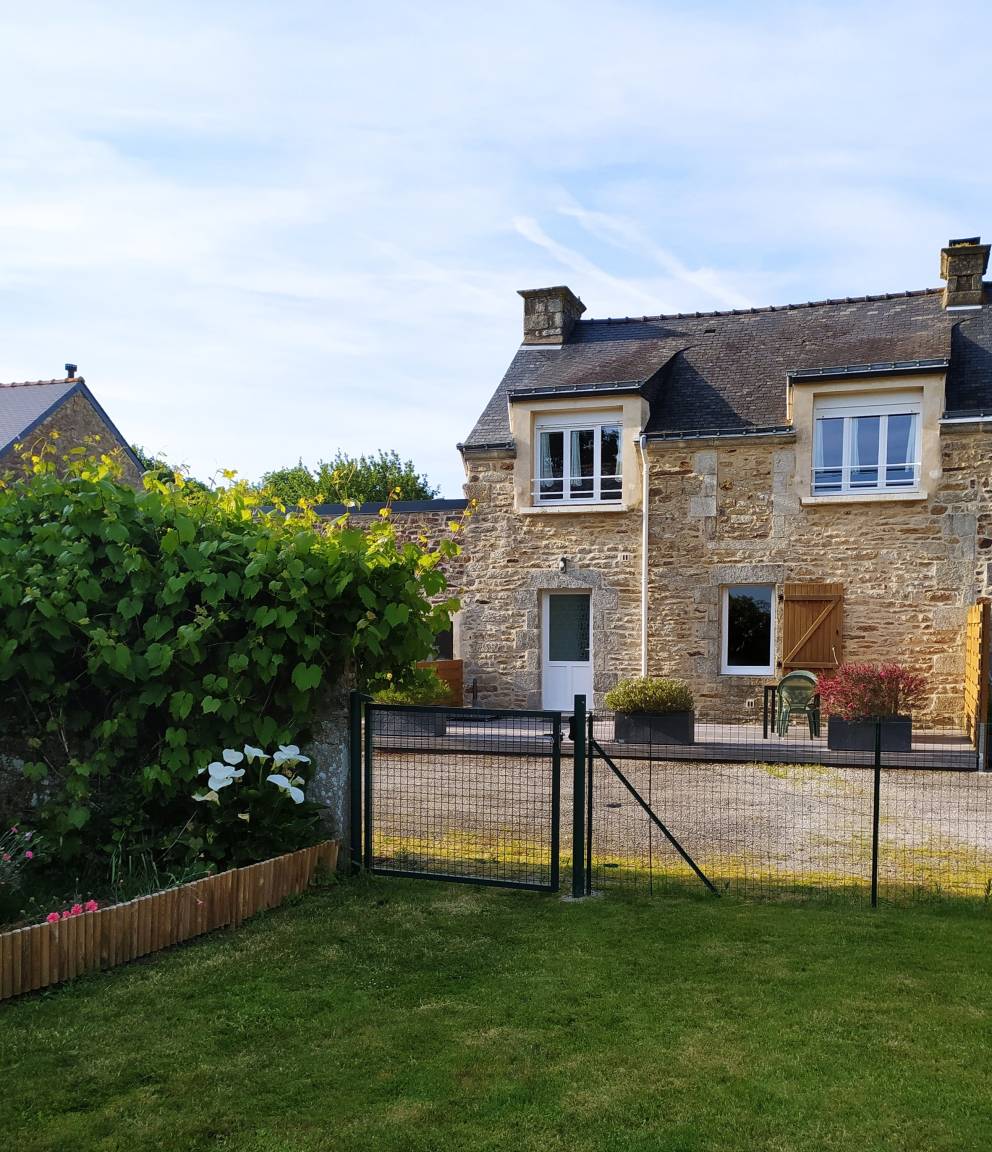 72 M² Gîte ∙ 2 Chambres ∙ 4 Personnes - Vannes