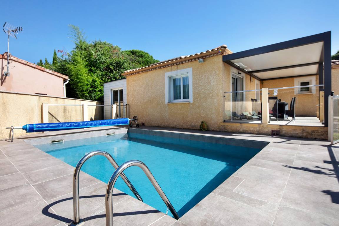 90 M² Villa ∙ 3 Habitaciones ∙ 7 Huéspedes - Anduze