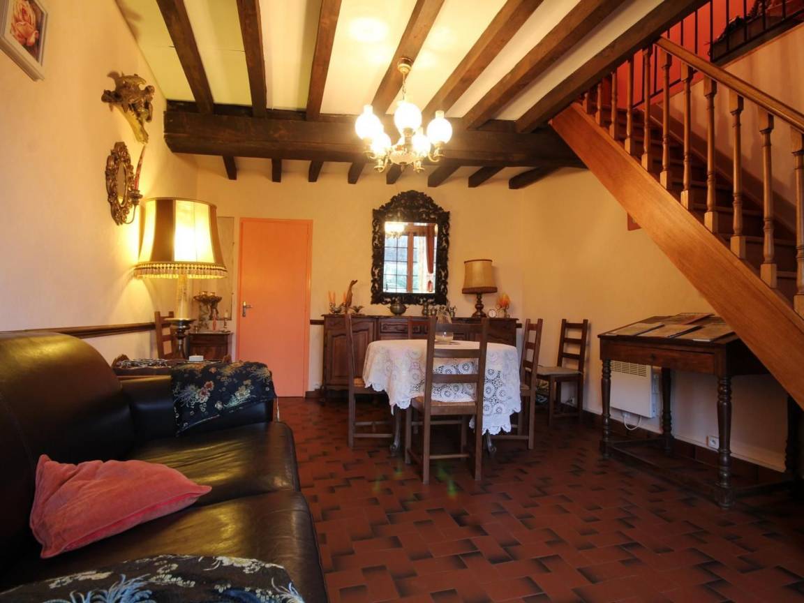 95 M² Cottage ∙ 2 Slaapkamers ∙ 5 Gasten - Corbigny