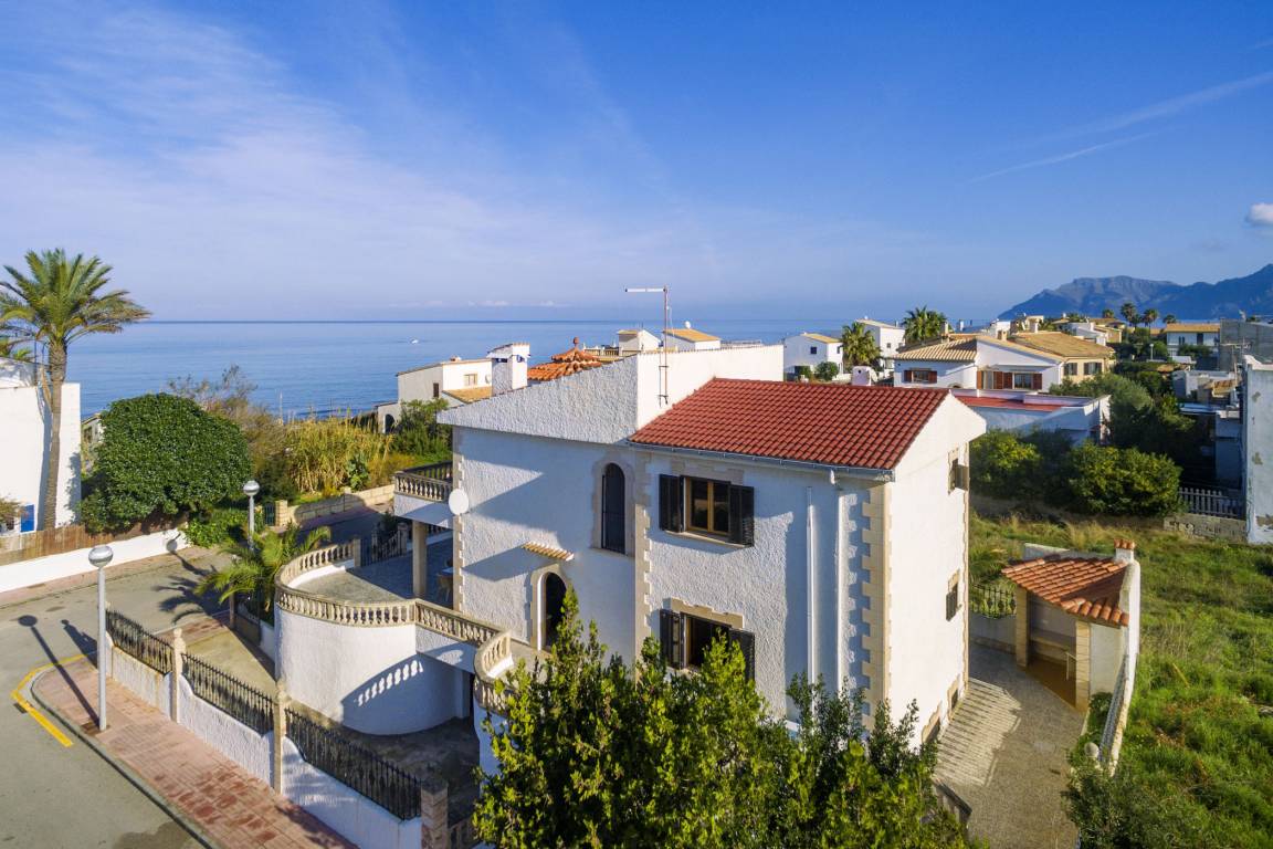 220 M² Villa ∙ 4 Habitaciones ∙ 8 Huéspedes - Mallorca