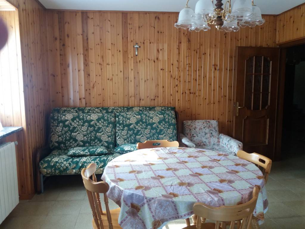 80 M² Apartamento ∙ 3 Habitaciones ∙ 6 Huéspedes - Tirano