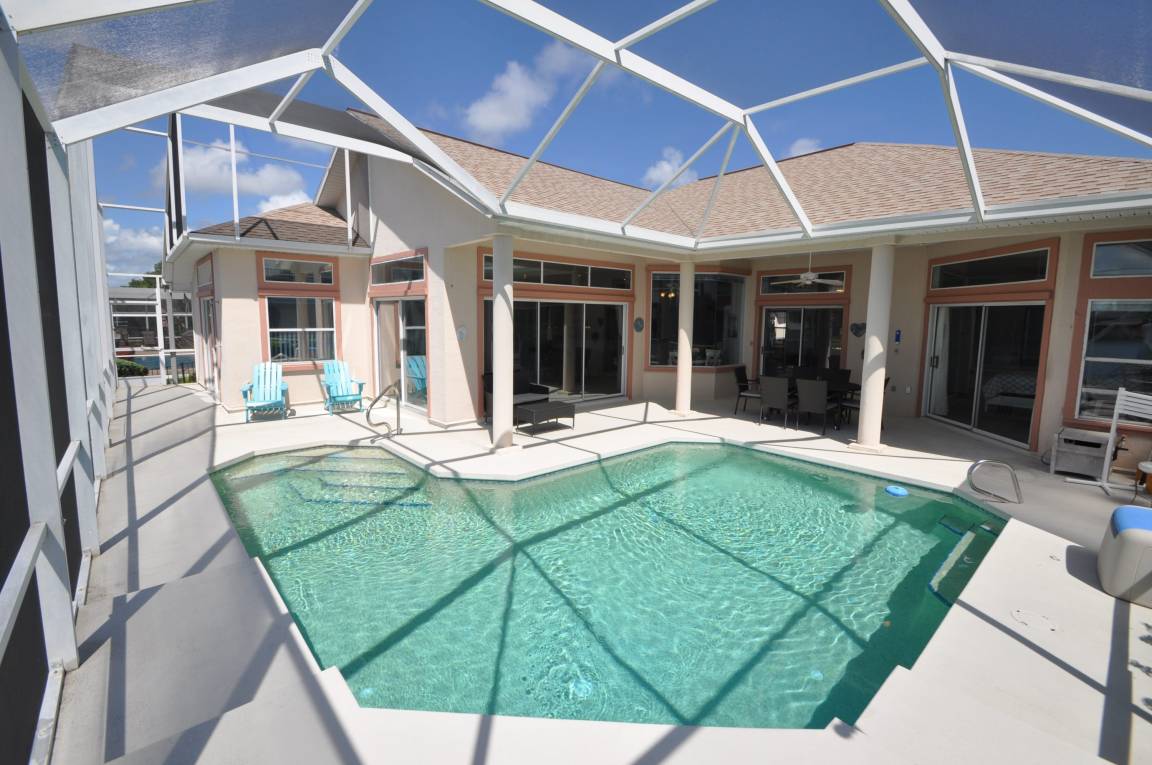 House ∙ 4 Bedrooms ∙ 10 Guests - Flagler Beach, FL