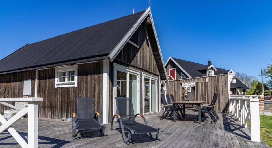 60 M² Ferienhaus ∙ 2 Schlafzimmer ∙ 10 Gäste - Karlskrona