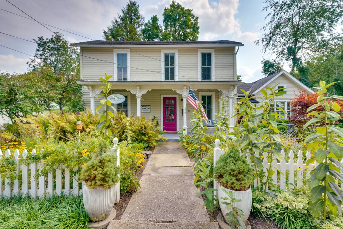 194 M² House ∙ 3 Bedrooms ∙ 6 Guests - Granville, OH