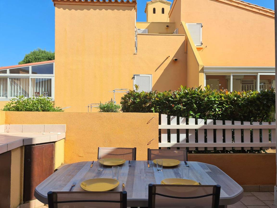 27 M² Apartamento ∙ 1 Habitación ∙ 4 Huéspedes - Agde