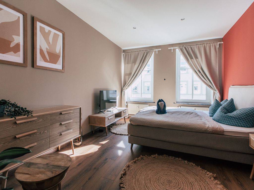 66 M² Ferienwohnung ∙ 2 Schlafzimmer ∙ 4 Gäste - Zwenkau