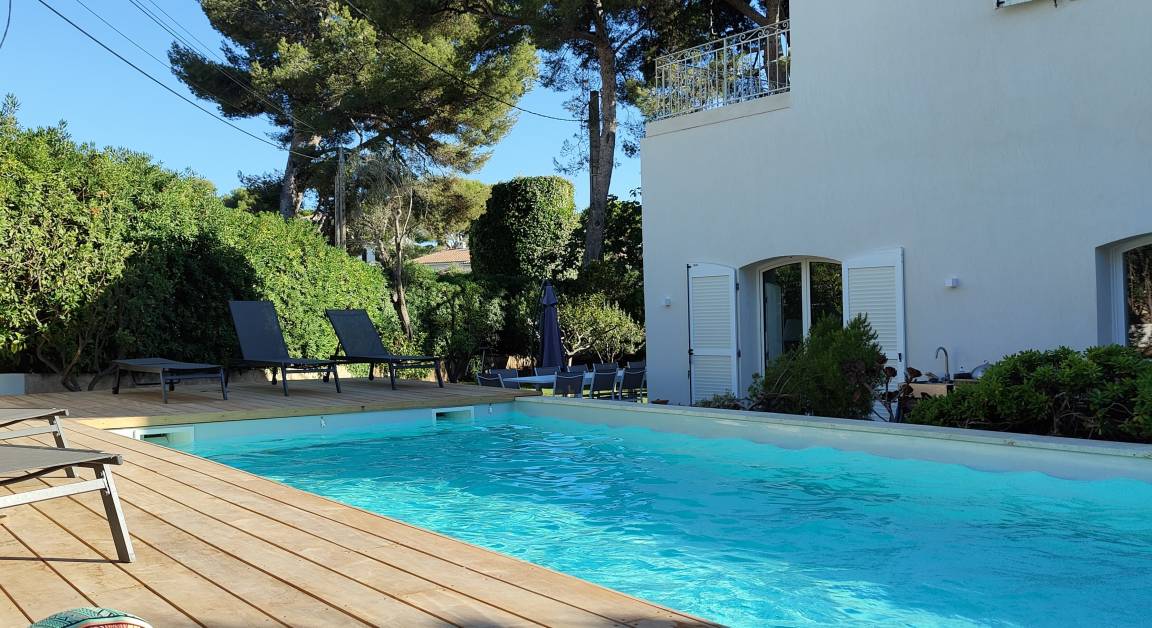 200 M² House ∙ 5 Bedrooms ∙ 10 Guests - Bandol
