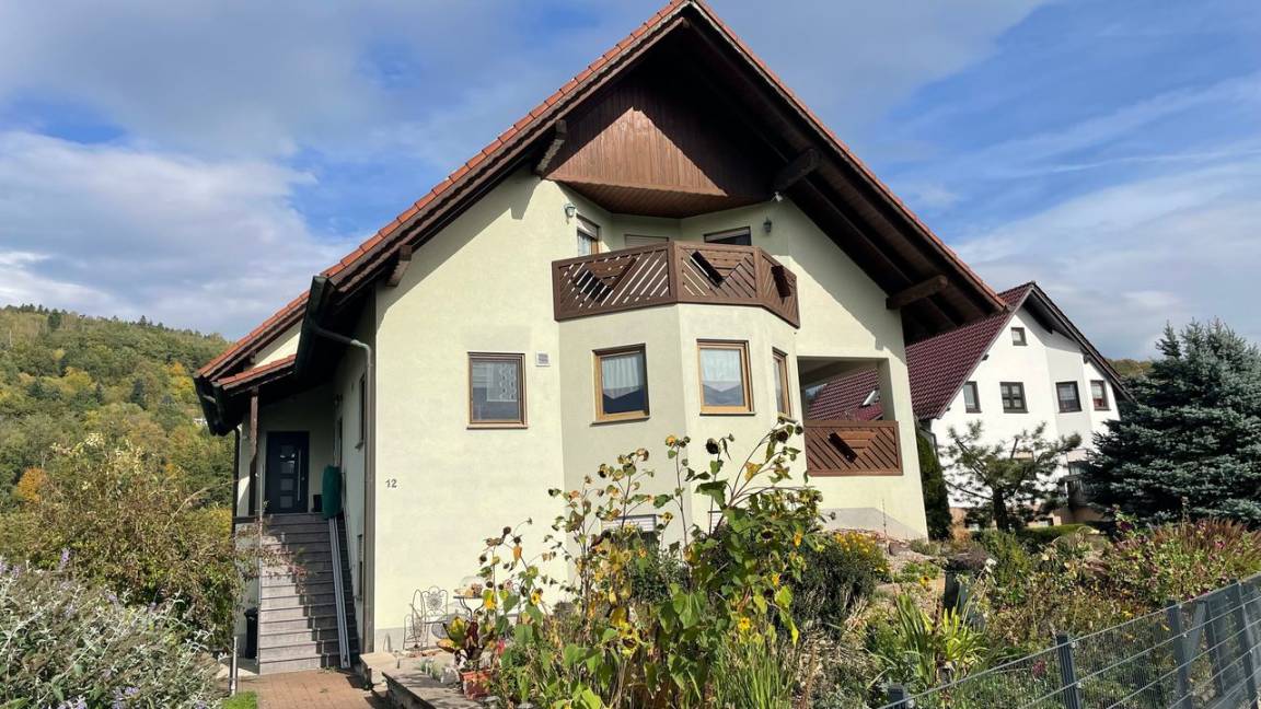 60 M² Ferienwohnung ∙ 1 Schlafzimmer ∙ 4 Gäste - Meiningen