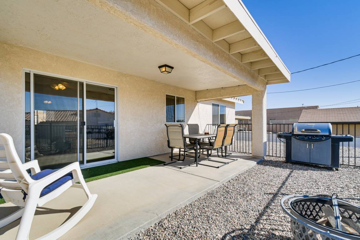 134 M² House ∙ 3 Bedrooms ∙ 6 Guests - Lake Havasu City, AZ