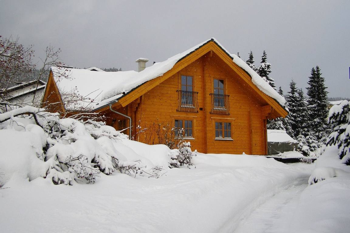 200 M² Bungalow ∙ 4 Schlafzimmer ∙ 8 Gäste - Willingen (Upland)