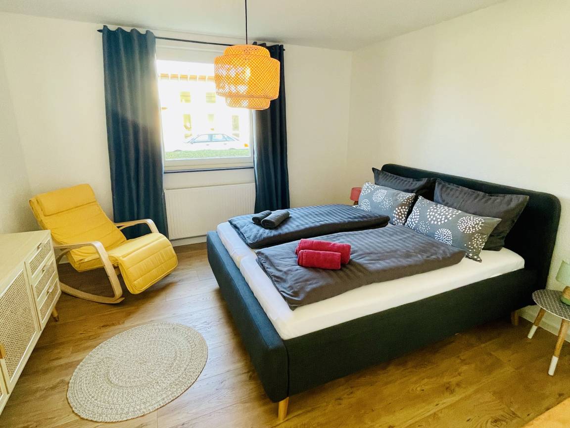 53 M² Ferienwohnung ∙ 2 Schlafzimmer ∙ 5 Gäste - Fulda