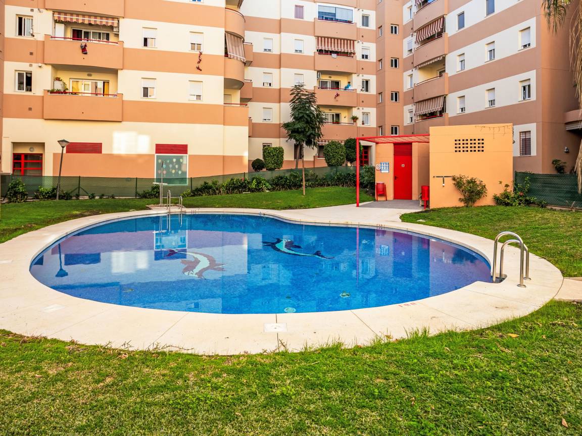 100 M² Appartement ∙ 3 Chambres ∙ 4 Personnes - Torremolinos