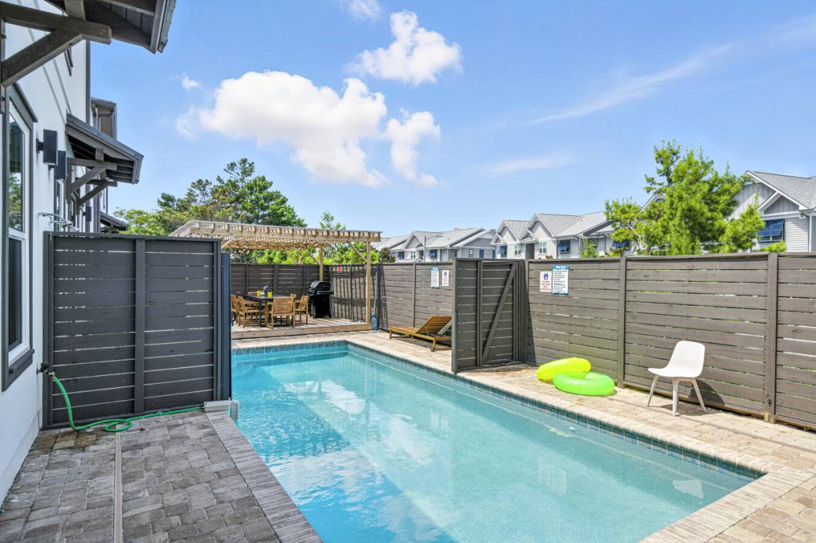 186 M² House ∙ 5 Bedrooms ∙ 14 Guests - Panama City Beach, FL