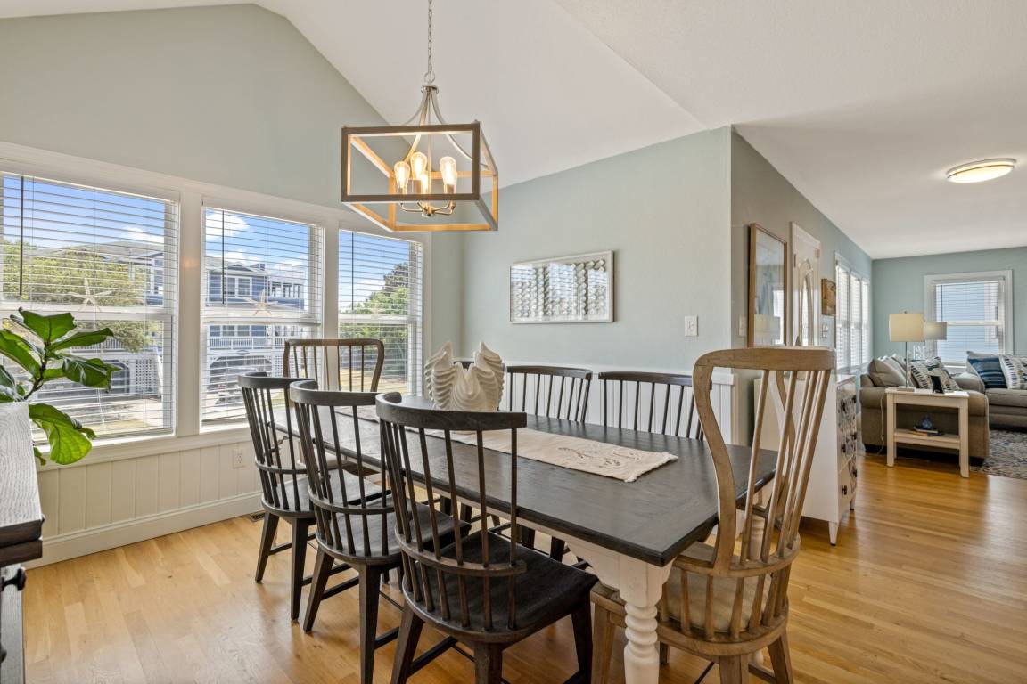 House ∙ 5 Bedrooms ∙ 12 Guests - Kill Devil Hills, NC