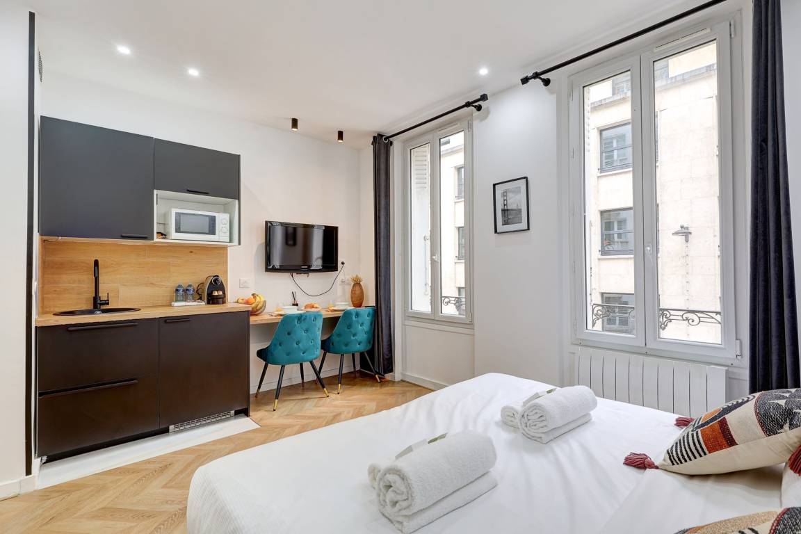 Studio ∙ 2 Personnes - Avenue des Champs-Élysées - Paris