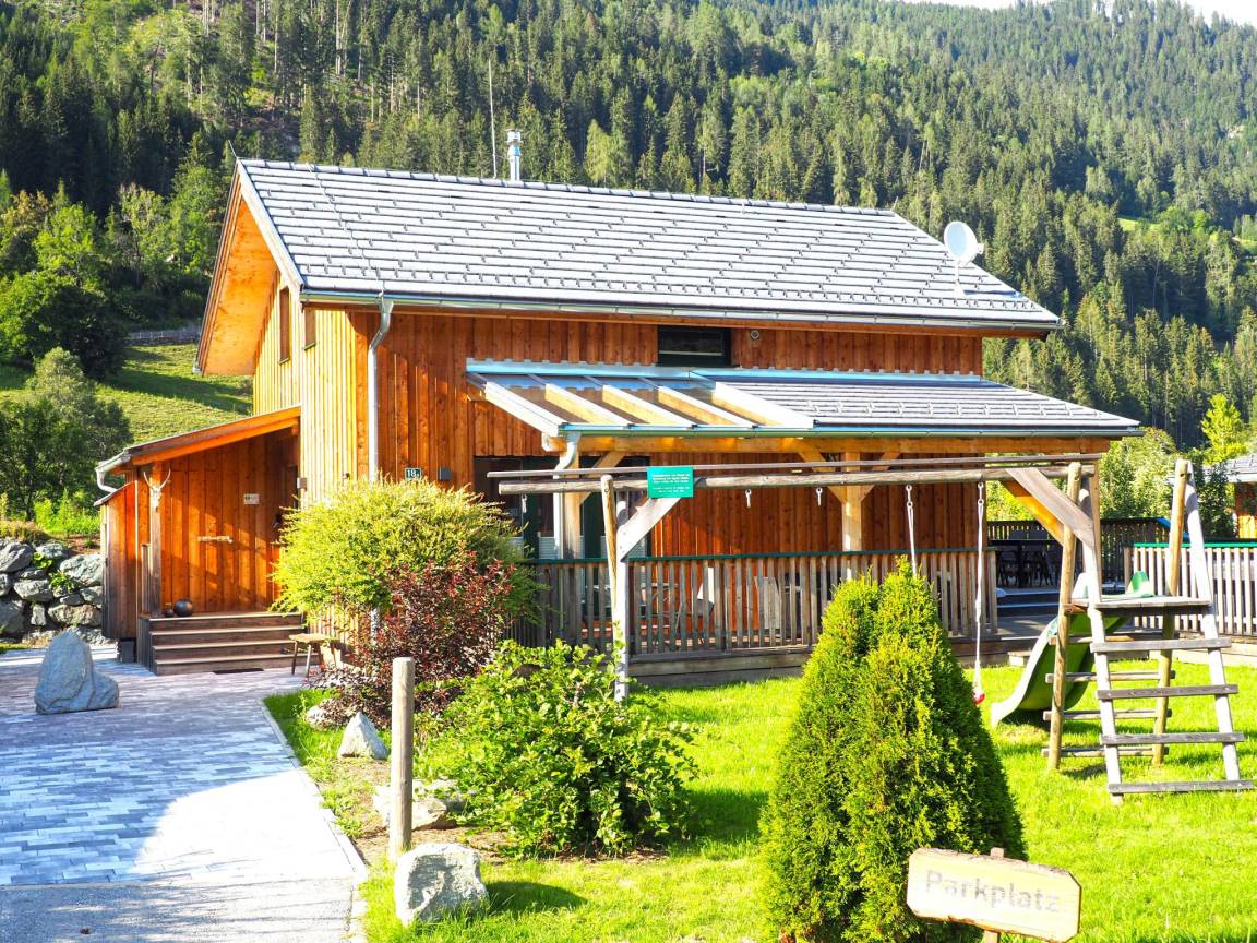 120 M² Chalet ∙ 4 Bedrooms ∙ 9 Guests - Murau