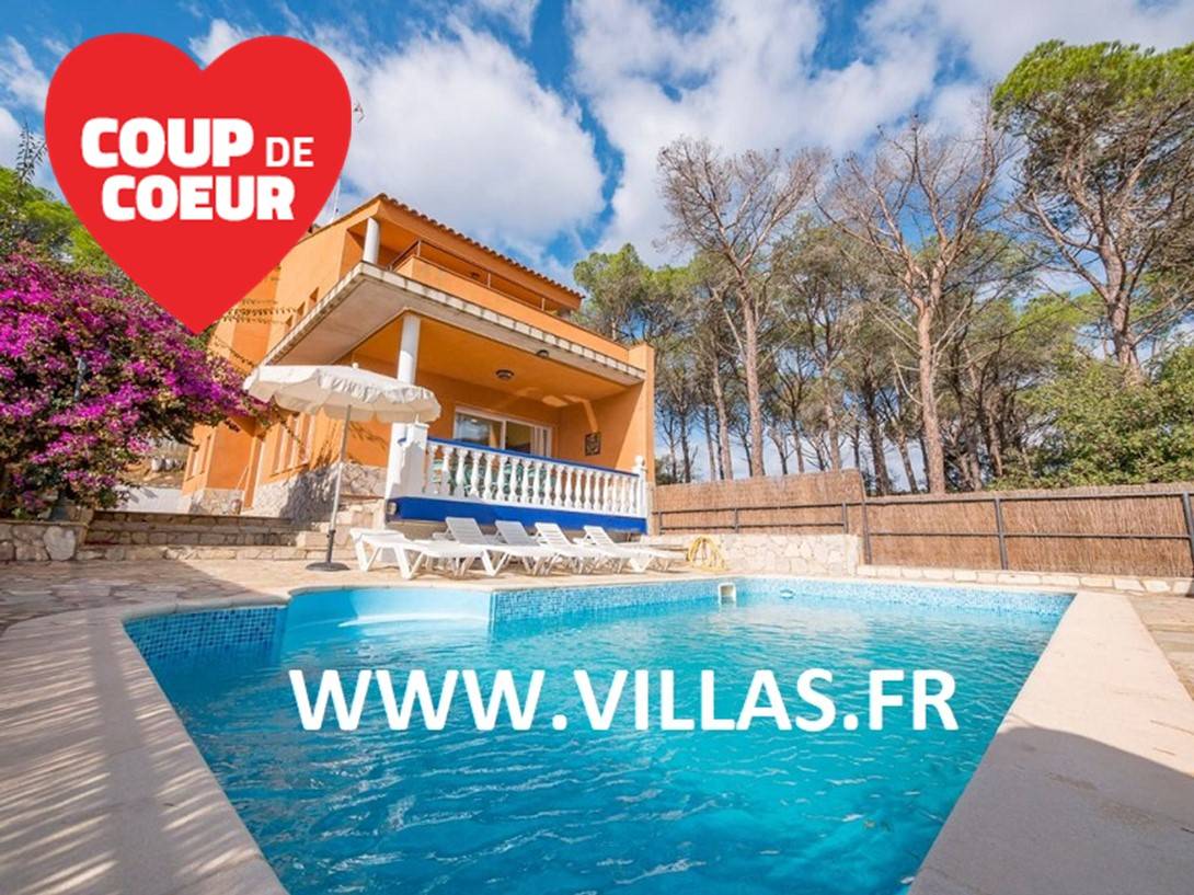 250 M² Villa ∙ 4 Bedrooms ∙ 8 Guests - Palamós