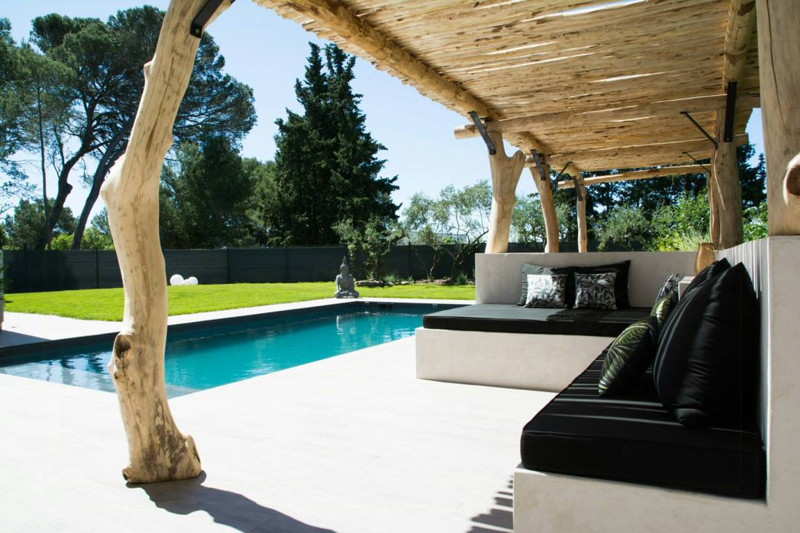 236 M² Maison De Vacances ∙ 6 Chambres ∙ 9 Personnes - Montpezat