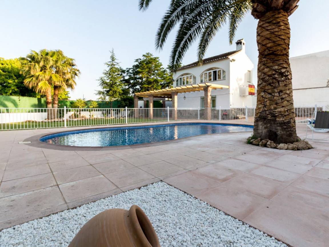 153 M² Villa ∙ 3 Habitaciones ∙ 6 Huéspedes - Dúrcal