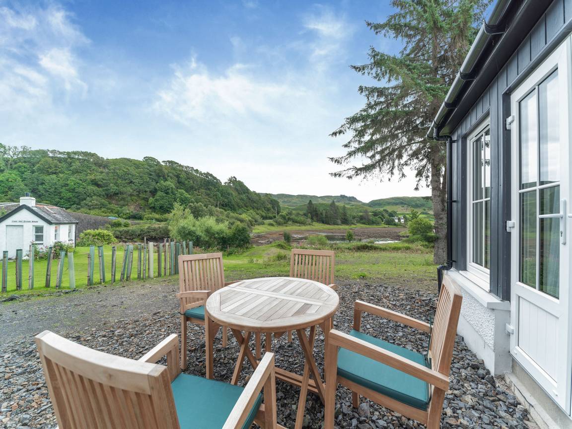 Cottage ∙ 2 Bedrooms ∙ 4 Guests - Oban