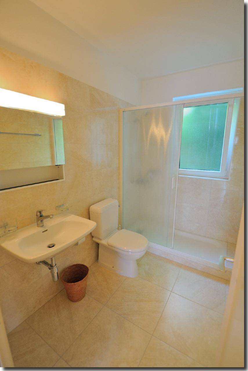 85 M² Apartamento ∙ 2 Habitaciones ∙ 4 Huéspedes - Ronco sopra Ascona