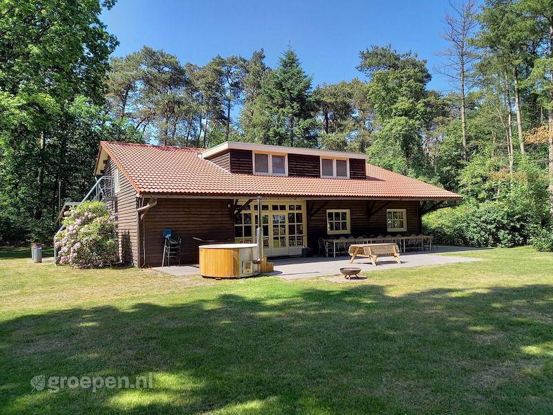 Maison De Vacances ∙ 7 Chambres ∙ 25 Personnes - Lommel