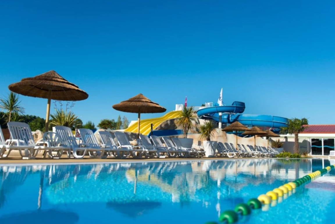 28 M² Camping ∙ 3 Bedrooms ∙ 8 Guests - Oléron