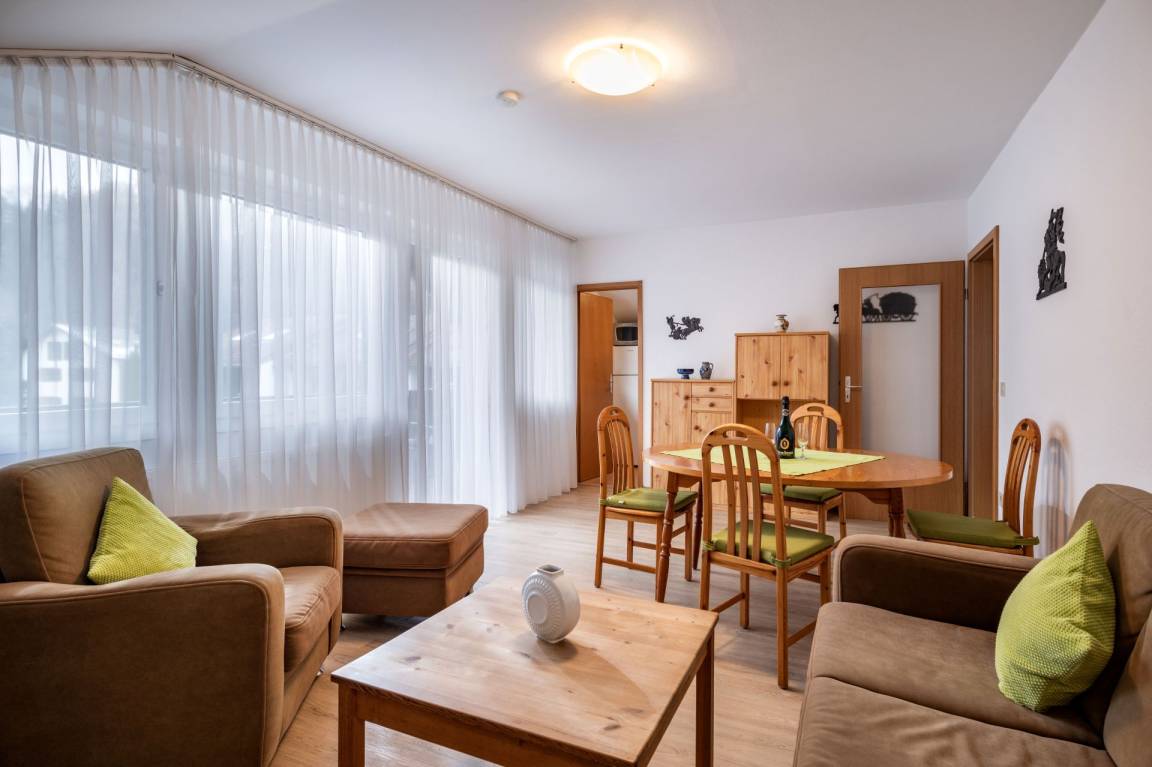 65 M² Ferienwohnung ∙ 2 Schlafzimmer ∙ 4 Gäste - Oberaudorf