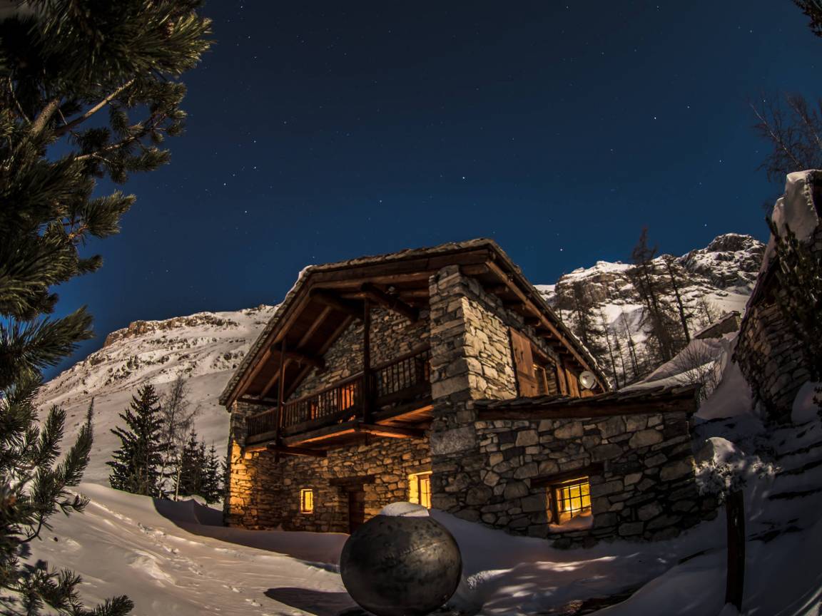 200 M² Chalet ∙ 5 Chambres ∙ 12 Personnes - Val-d'Isère