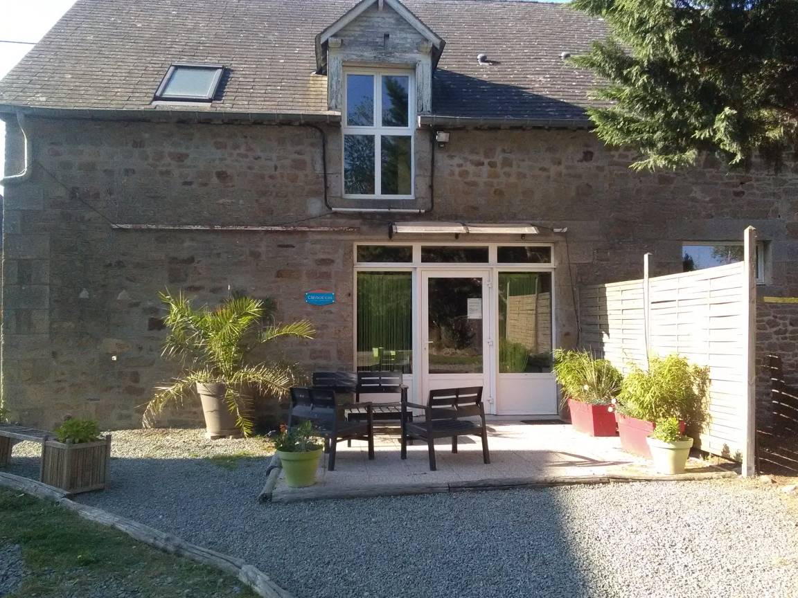 170 M² Gîte ∙ 4 Bedrooms ∙ 15 Guests - Brittany