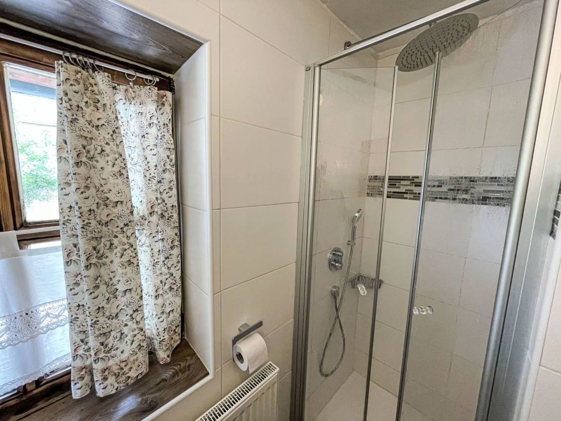 400 M² Ferienhaus ∙ 1 Schlafzimmer ∙ 15 Gäste - Dingolfing