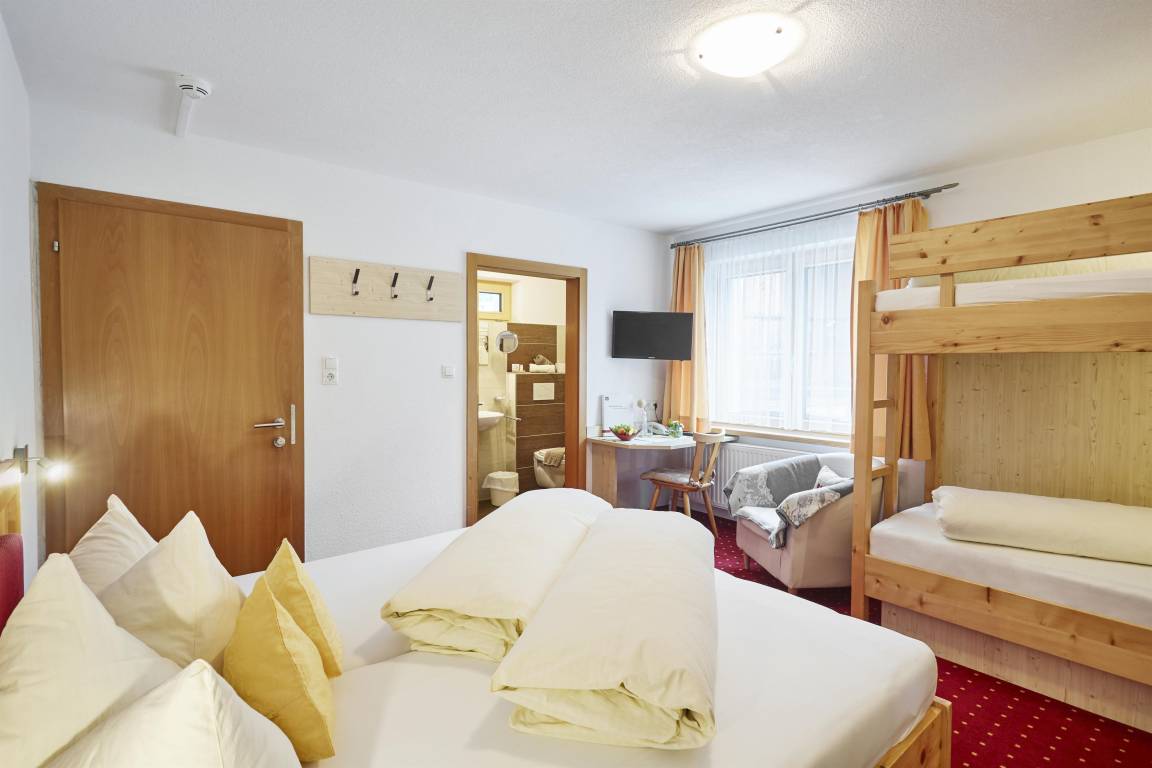 20 M² Hotel ∙ 1 Schlafzimmer ∙ 4 Gäste - Sautens