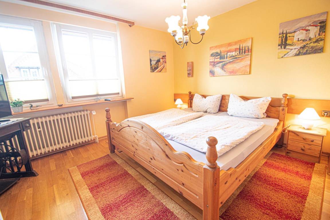 Hotel ∙ 2 Bedrooms ∙ 3 Guests - Hermannsburg