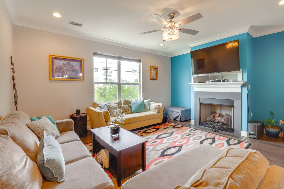 176 M² Apartment ∙ 3 Bedrooms ∙ 9 Guests - Virginia Beach, VA
