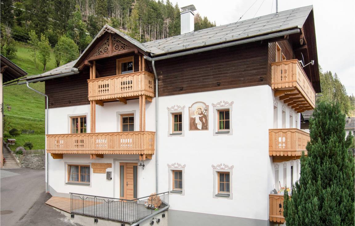 60 M² Ferienwohnung ∙ 2 Schlafzimmer ∙ 3 Gäste - Lesachtal