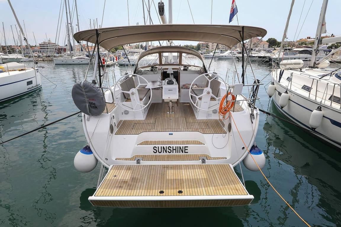 14 M² Casa Flotante ∙ 3 Habitaciones ∙ 6 Huéspedes - Croacia