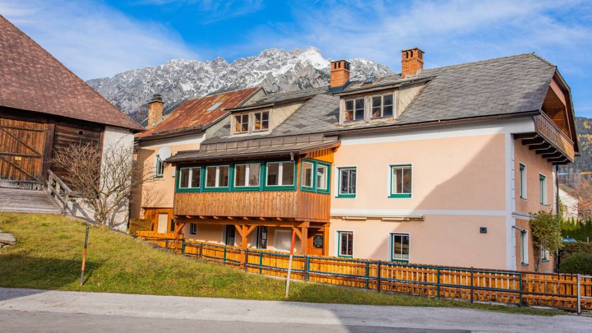 210 M² Huis ∙ 6 Slaapkamers ∙ 15 Gasten - Tauplitz