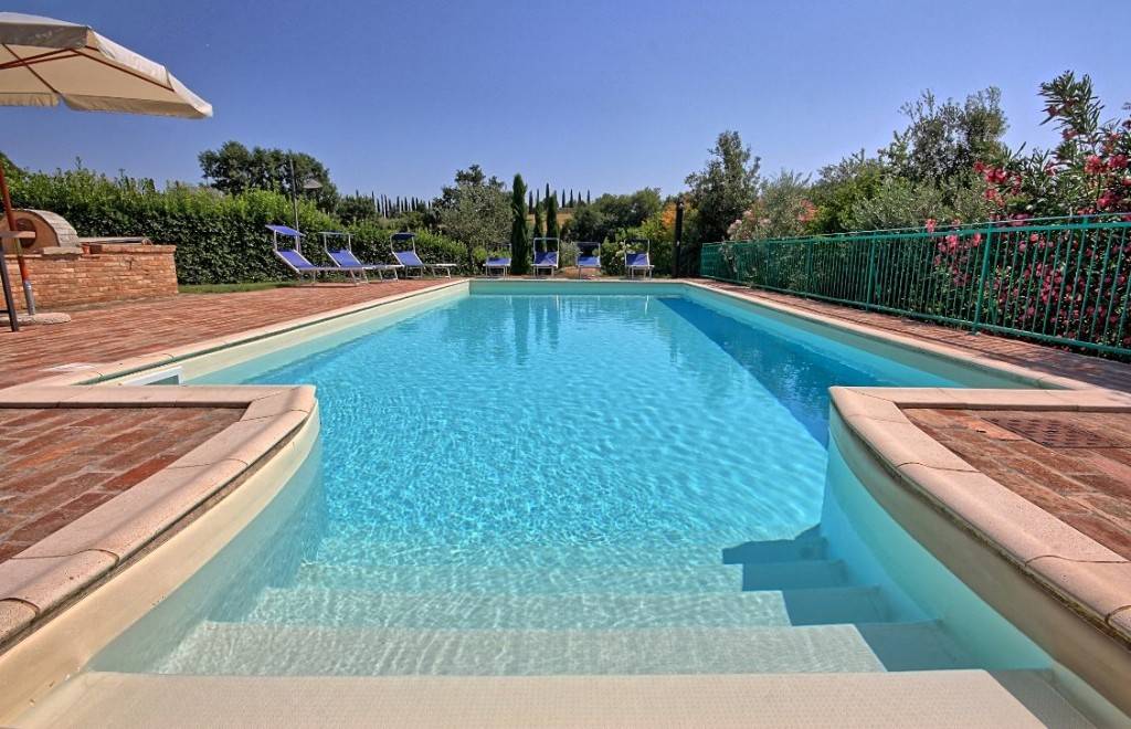 230 M² Villa ∙ 4 Bedrooms ∙ 8 Guests - Grosseto