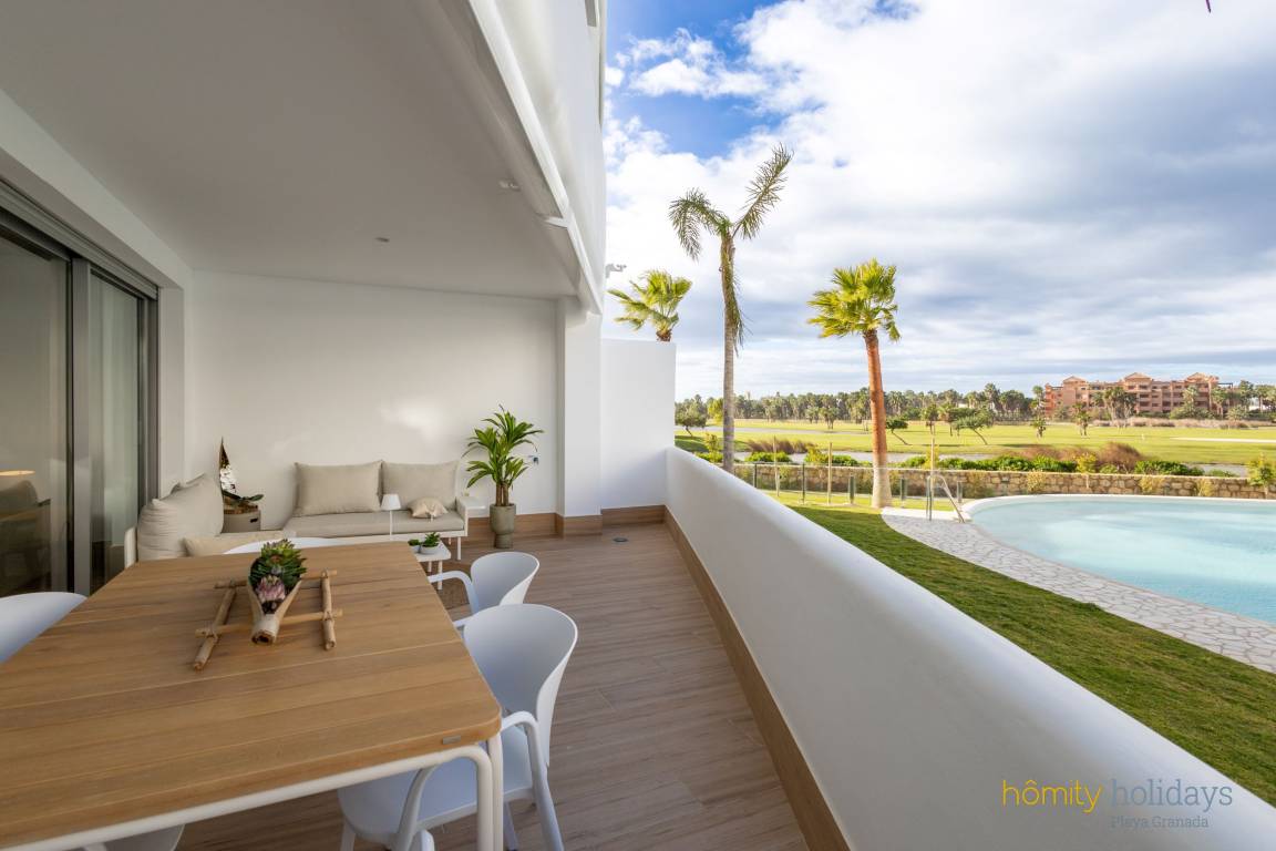 75 M² Apartamento ∙ 2 Habitaciones ∙ 6 Huéspedes - Motril