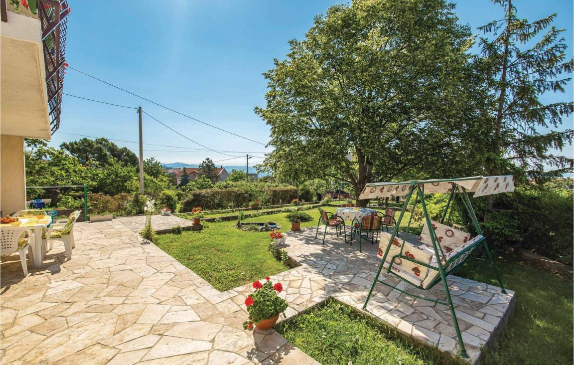 76 M² Ferienwohnung ∙ 3 Schlafzimmer ∙ 7 Gäste - Rijeka