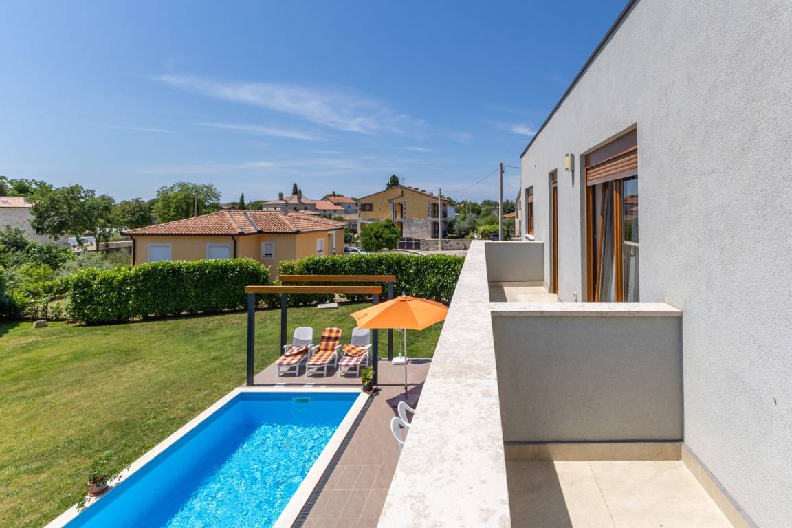 220 M² Maison De Vacances ∙ 4 Chambres ∙ 10 Personnes - Vrsar