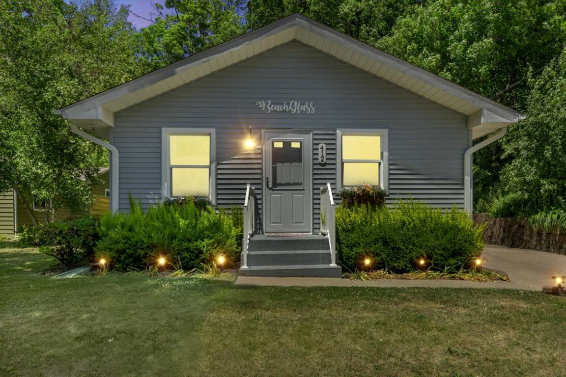 80 M² House ∙ 2 Bedrooms ∙ 4 Guests - Saugatuck, MI