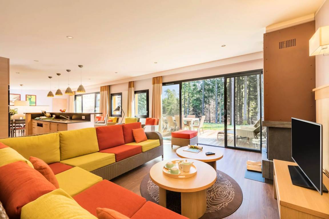 174 M² Mobil-home ∙ 6 Chambres ∙ 12 Personnes - Moselle