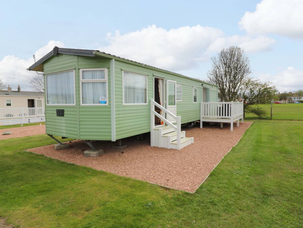 Cottage ∙ 2 Bedrooms ∙ 4 Guests - East Neuk