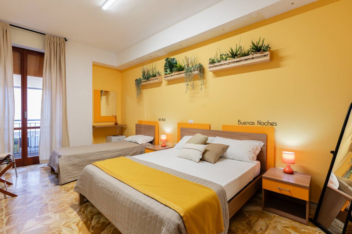 21 M² Appartamento ∙ 1 Camera Da Letto ∙ 3 Ospiti - Barletta