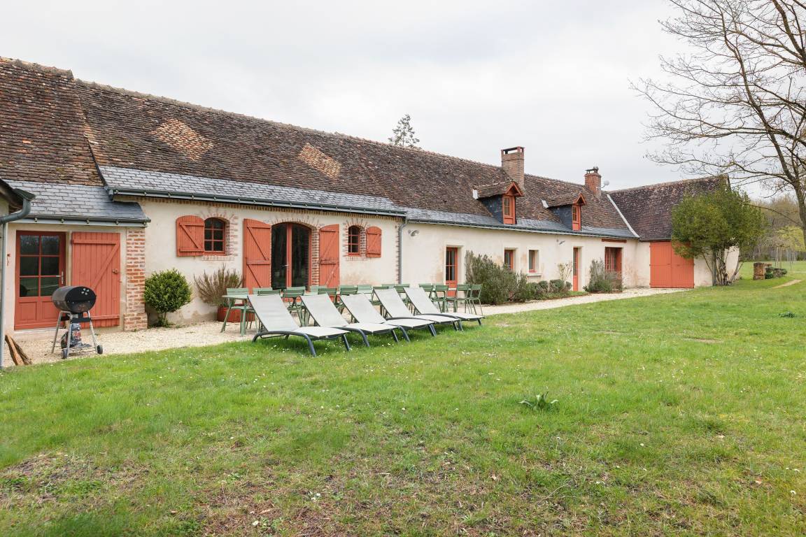 220 M² Villa ∙ 5 Chambres ∙ 14 Personnes - Indre-et-Loire