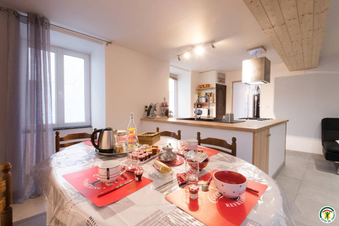 50 M² Gîte ∙ 1 Chambre ∙ 4 Personnes - Drôme