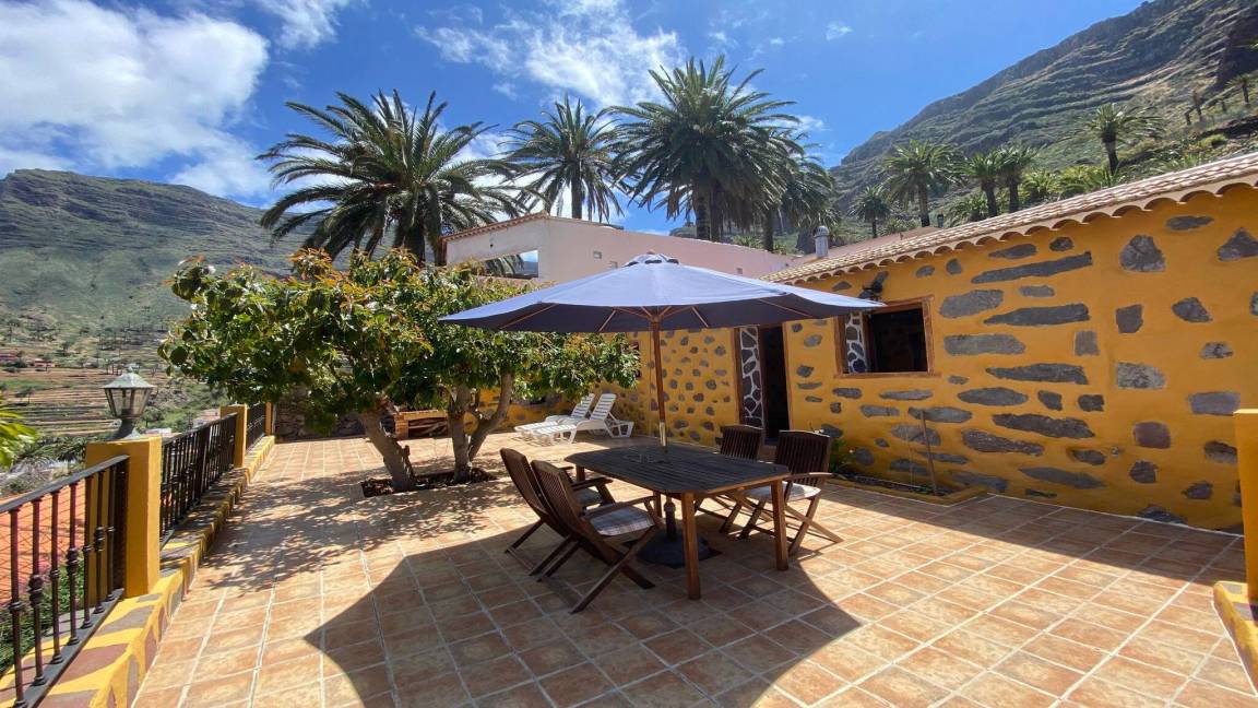 61 M² House ∙ 2 Bedrooms ∙ 4 Guests - Valle Gran Rey